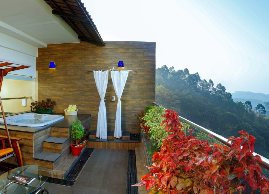 Panoramic Suite | Hotels in Munnar town | The Panoramic Getaway